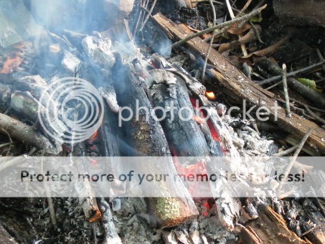 Trioxane; A Chemical accelerant For Wet Conditions Fire. | BladeForums.com